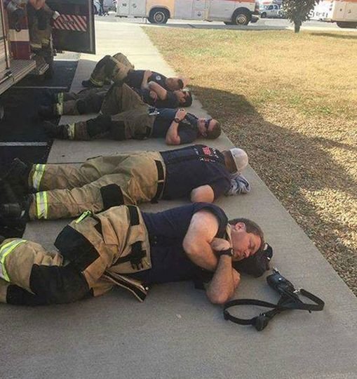 Man snaps heartbreaking photo of firefighters taking a rest after 24 ...